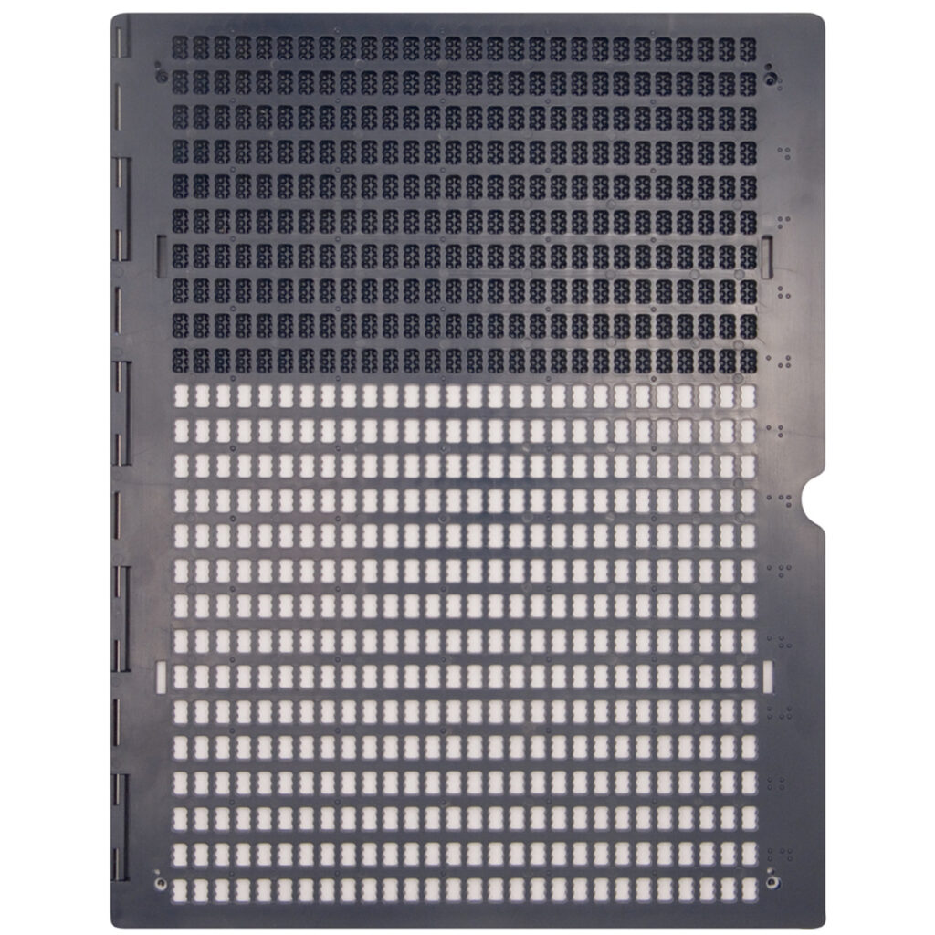 Braille Plastic Full Page Slate 28 cells x 25 lines - Vision Forward